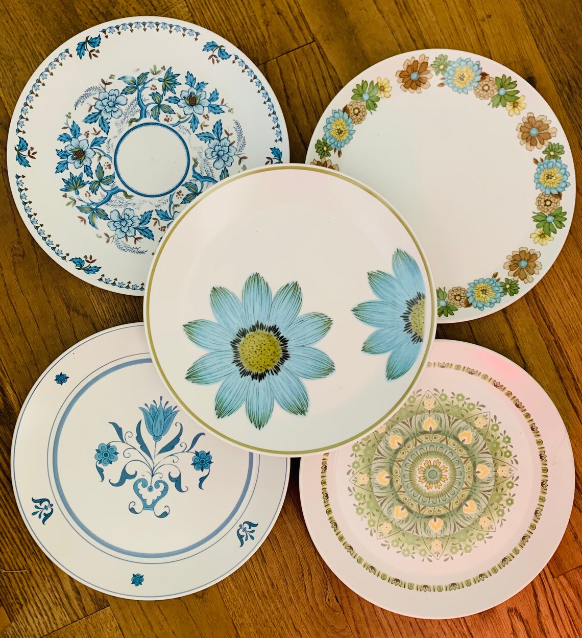 Mismatched Set of 5 Noritake Progression Dinner Plates - Etsy