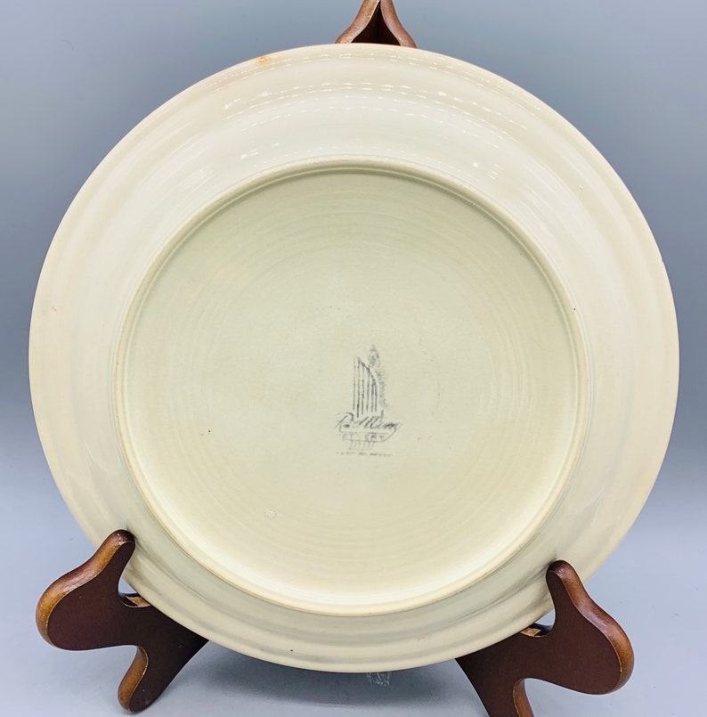 Red Wing Orleans Chop Plates and Dinner Plates Sold - Etsy