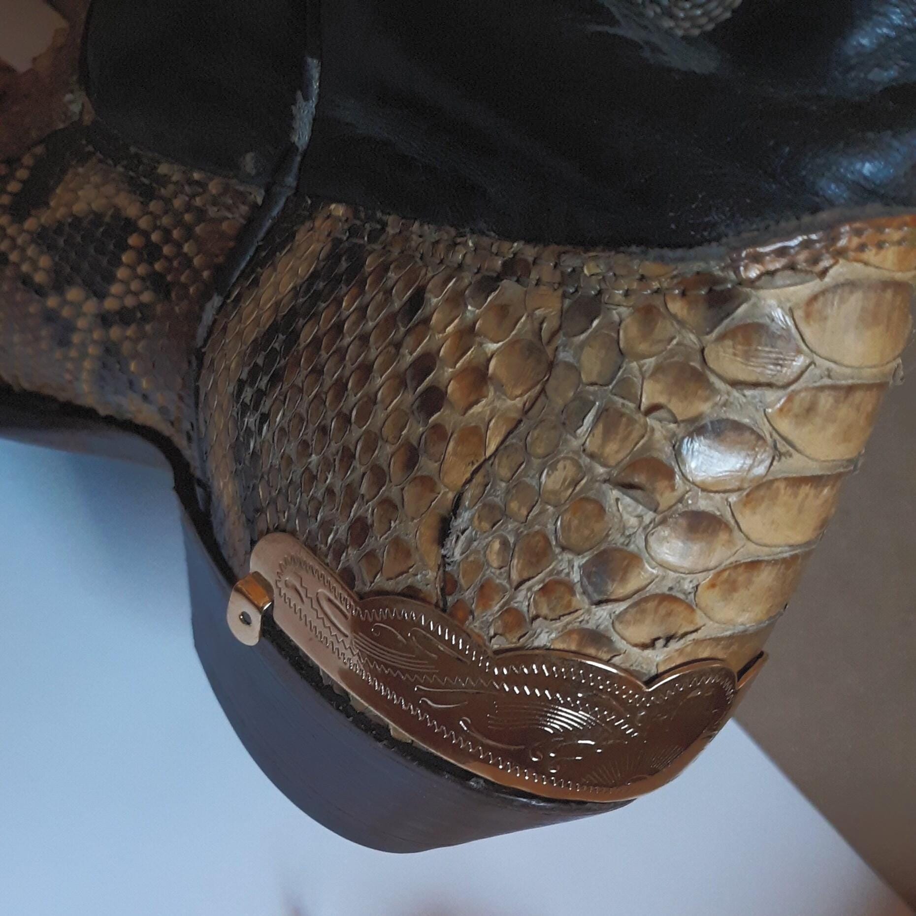 Vintage Cowboy Boot Heel Plates Guards Shiny Gold With Scalloped Edge ...