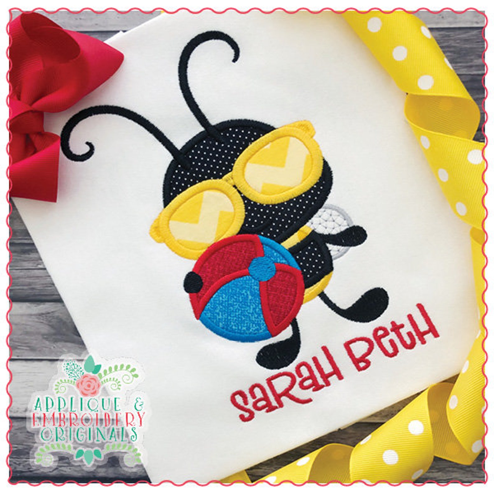 Applique and Embroidery Originals Digital Design 1727 Bee With Beach ...