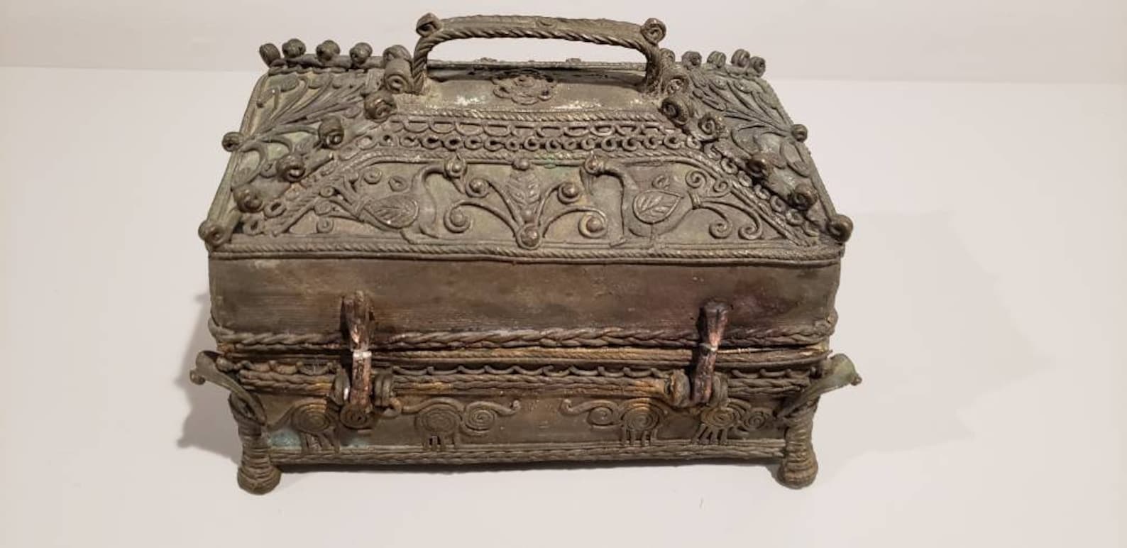 Antique Jewelry Metal Box Small Storage Box Decorative Hand Crafted Box ...