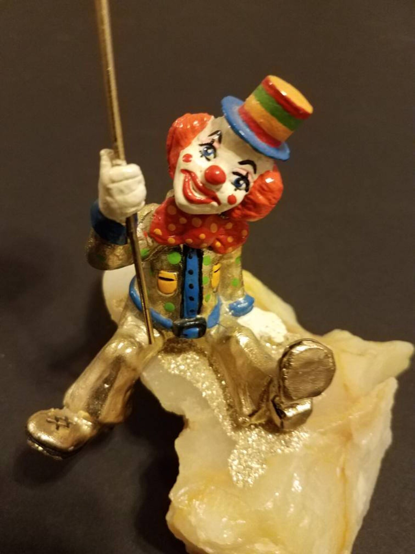 Ron Lee Clown Figuring Statue Sculpture Sitting on a Piece of Marble ...