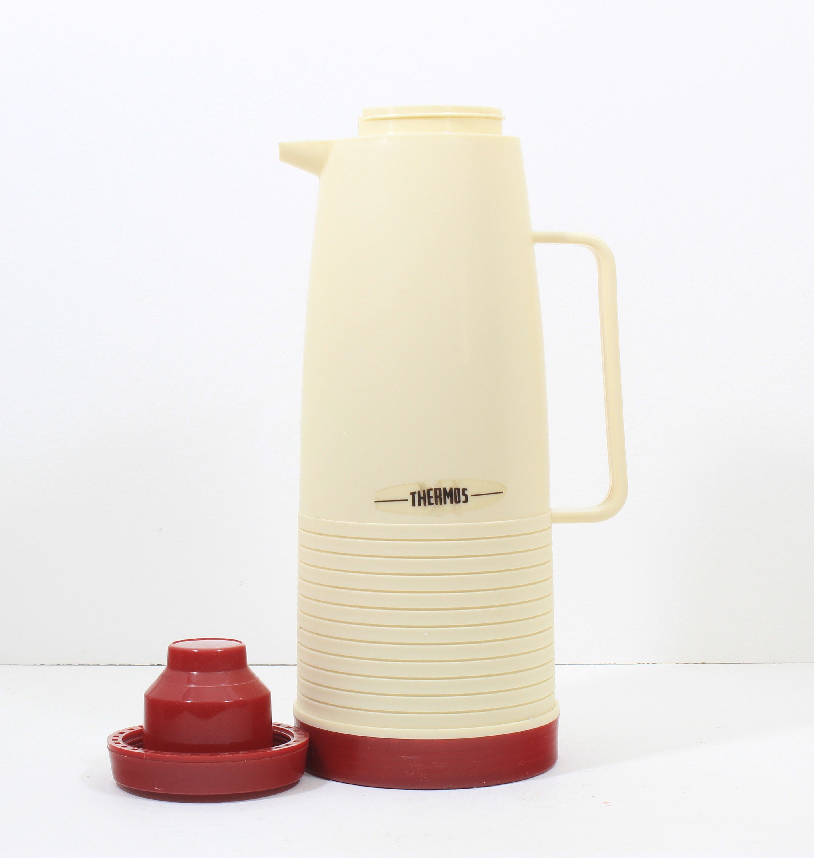 1970s Red and White Thermos Flask, Large Vintage Themos Flask - Etsy