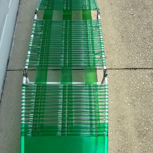 Vintage Tri Fold Green Jelly Vinyl Tube Pool Deck Patio Lawn Chaise ...