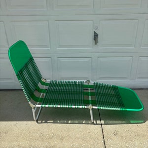 Vintage Tri Fold Green Jelly Vinyl Tube Pool Deck Patio Lawn Chaise ...