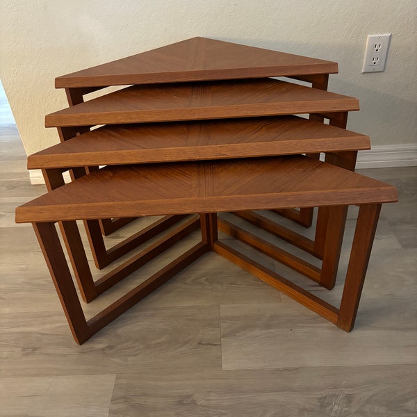 Triangle Table - Etsy