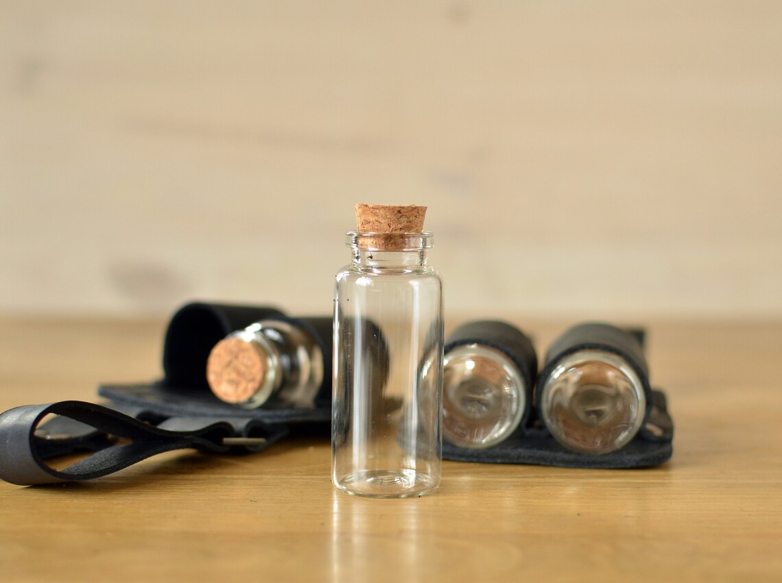 Black Leather Potion Holders Bottles for Larp Steampunk Belt - Etsy