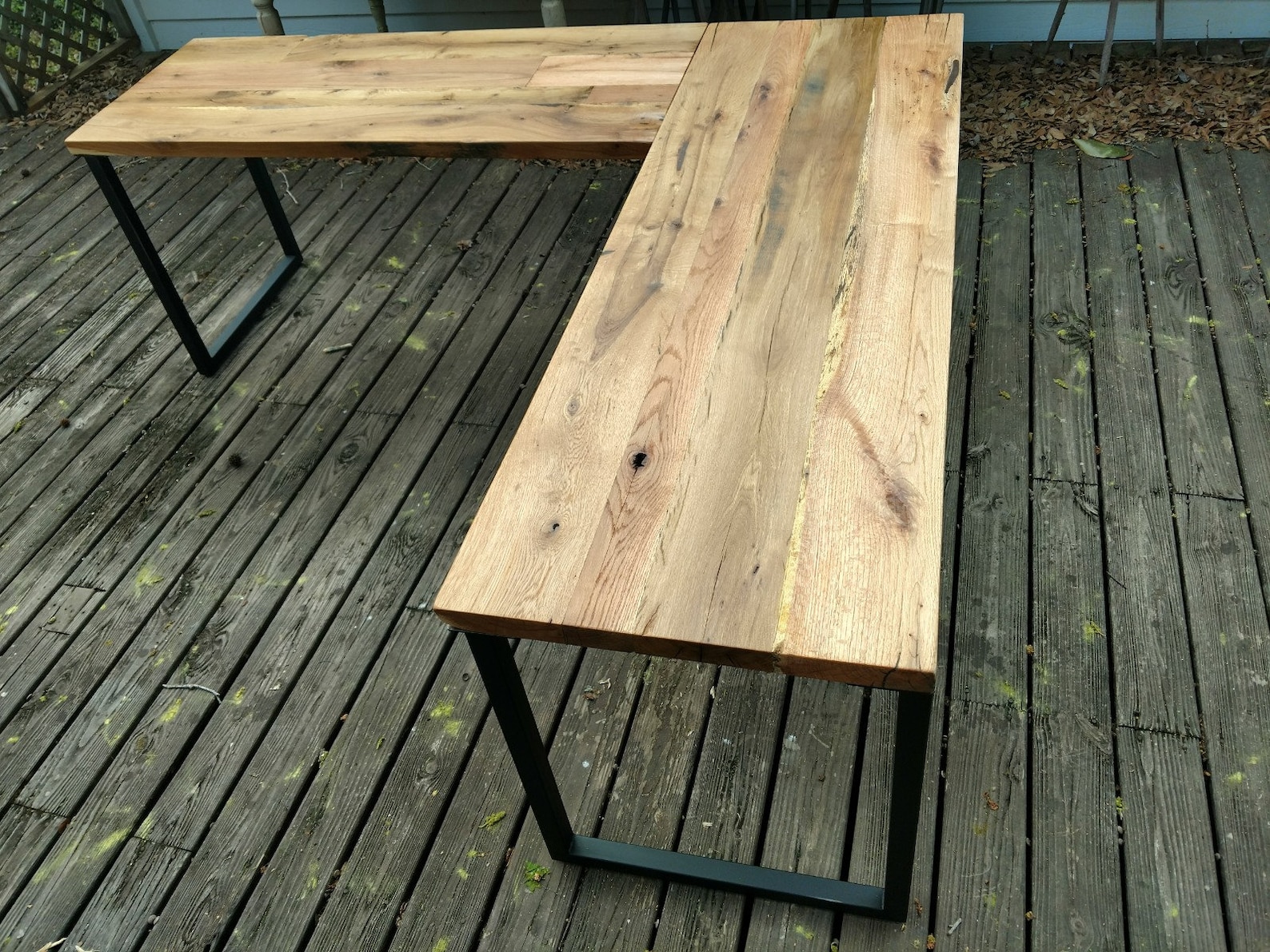 L Desk - Reclaimed Wood- Metal Base FREE SHIPPING - Etsy