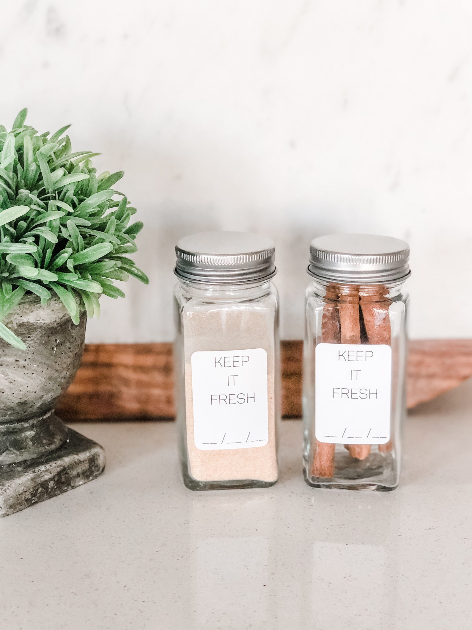 Keep It Fresh Spice Jar Expiration Date Labels Waterproof | Etsy