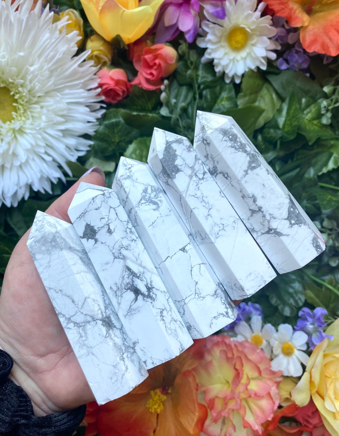 Howlite Crystal Point Tower, White Howlite Crystal Home Decor, Self ...