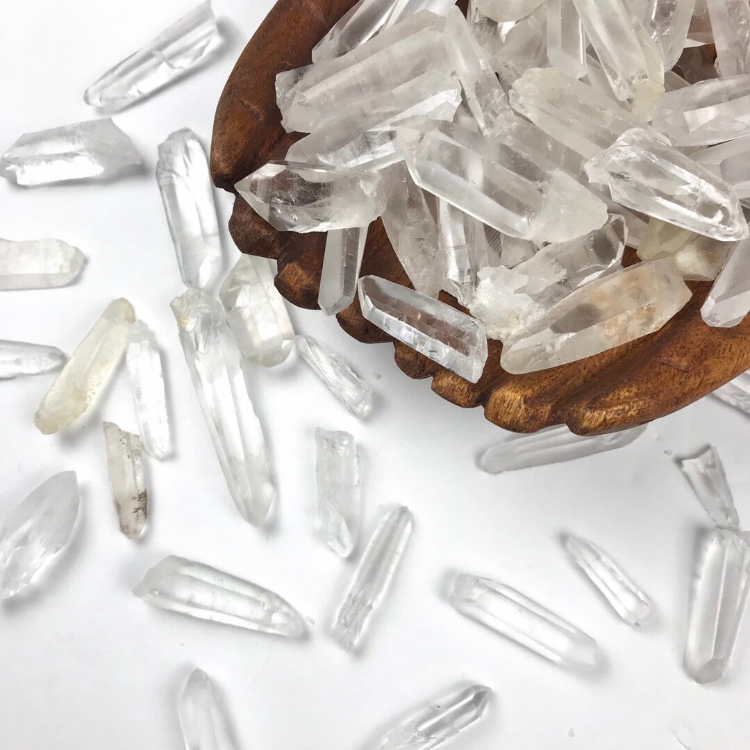 Clear Quartz Crystal Point | Natural Raw Quartz | Clear Quartz Points ...