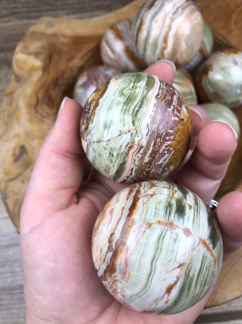 Green Onyx Crystal Sphere Banded Calcite Sphere Mexican - Etsy Italia