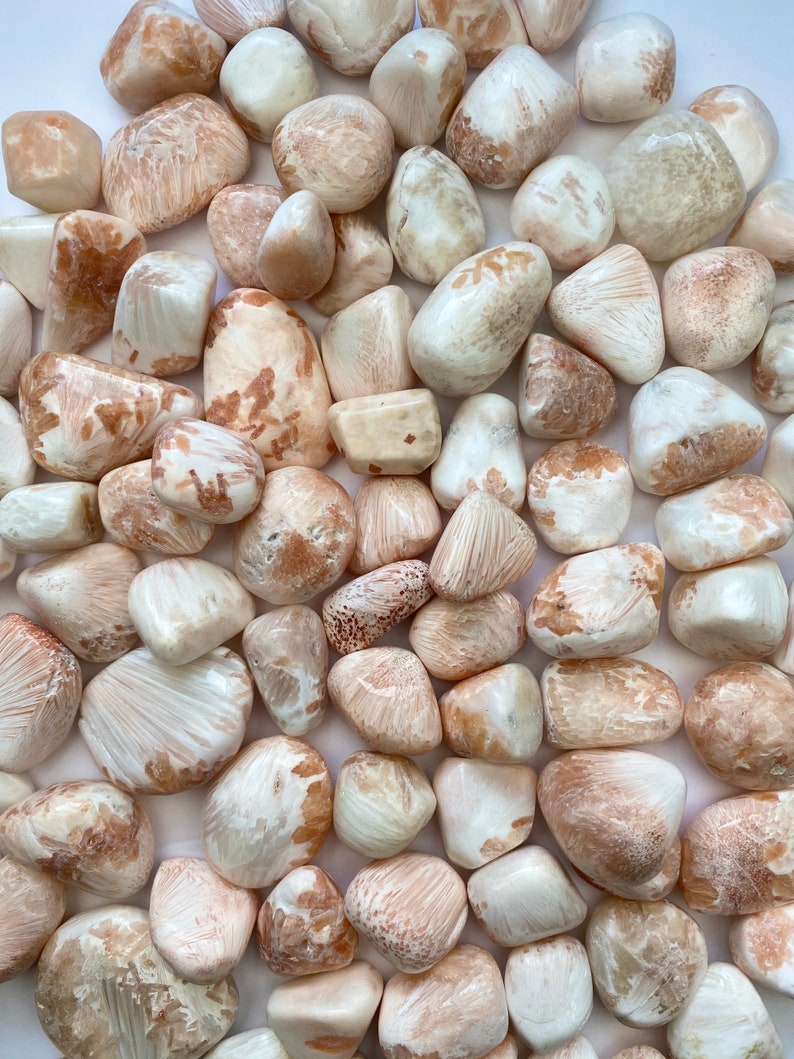 Stilbite in Scolecite Tumbled Stone Pink Stilbite in - Etsy UK