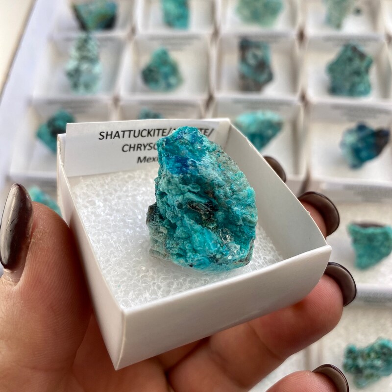 Shattuckite - Etsy