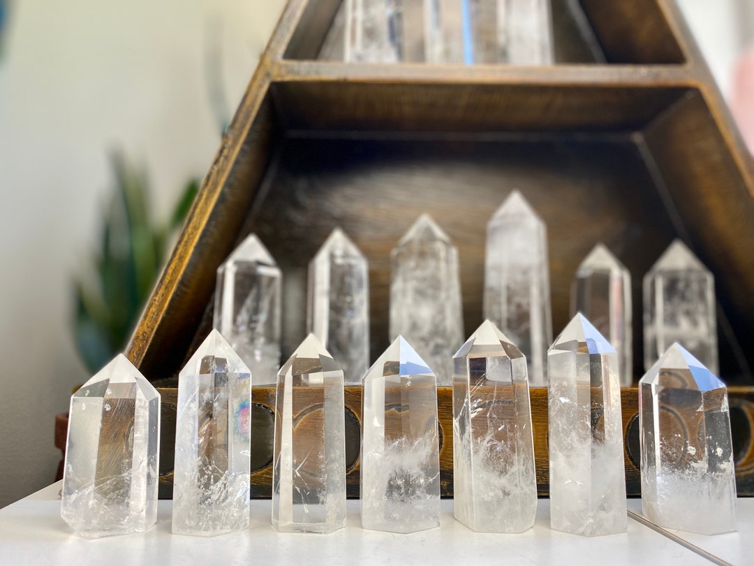 High Quality Clear Quartz Tower, Polished Quartz Point, Self-standing ...