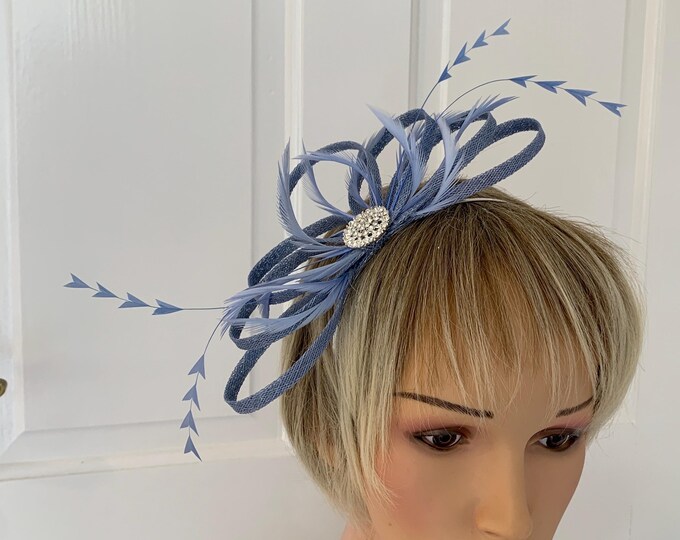 Periwinkle Blue Feather Fascinator, Elegant Blue Fascinator, Small Blue ...