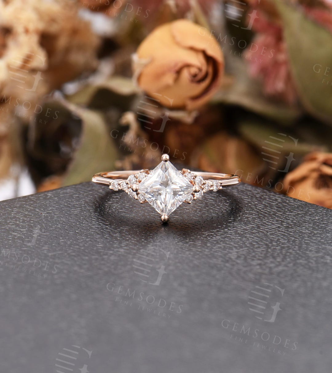 Vintage Princess Cut Moissanite Engagement Ring,elegant White Gold Bridal Wedding Ring,unique ...