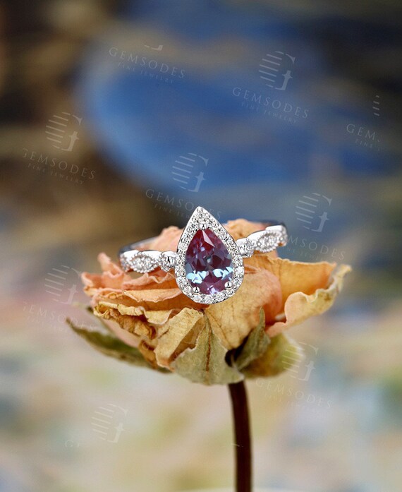 57mm Alexandrite engagement ring Milgrain Pear shaped Vintage | Etsy