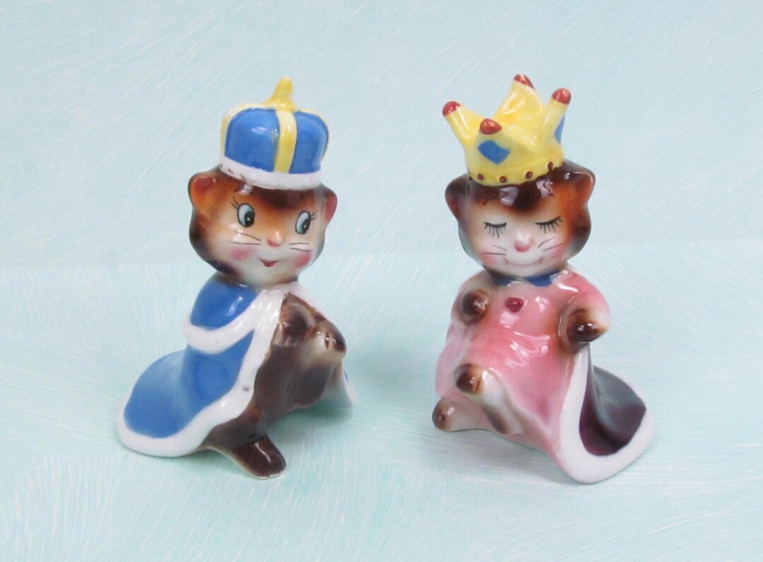 PY Miyao Vintage Adorable Animated Royal King and Queen Dancing Kitty ...