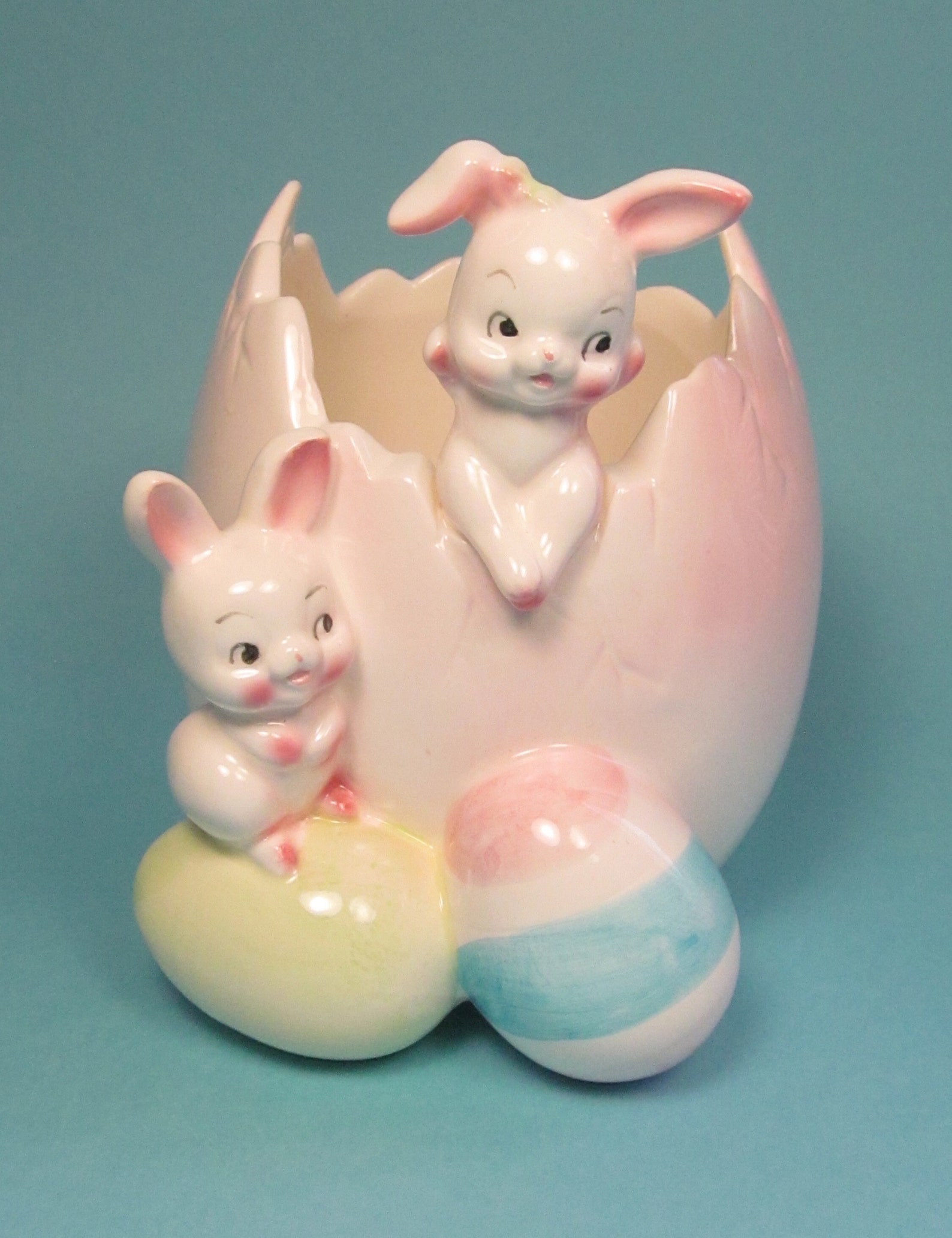 Vintage Kitsch Pink & White Bunny Rabbit Pair Sitting on - Etsy