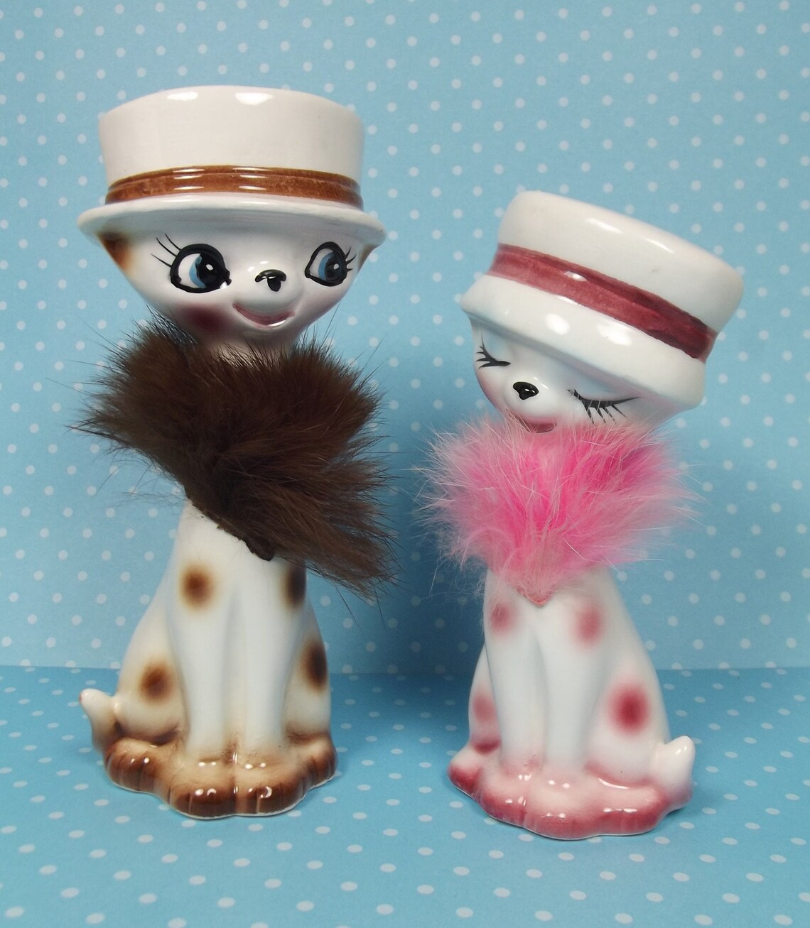 Kitsch VTG Big Eye Kitty Cat Long Neck Figurines Wearing Matching Hats ...