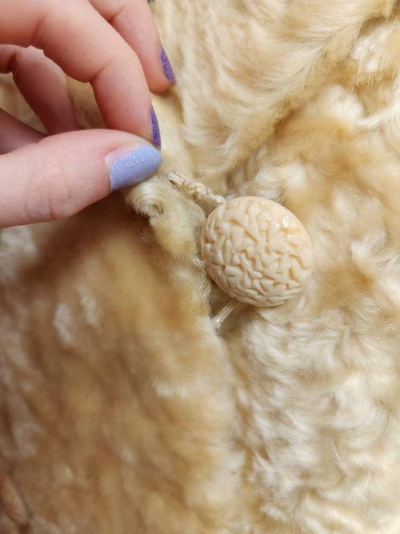 Vintage blonde Persian broadtail lambskin coat size S… - Gem