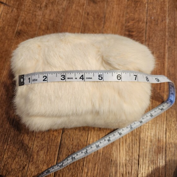 Vintage/antique child's size white rabbit fur muff re… - Gem