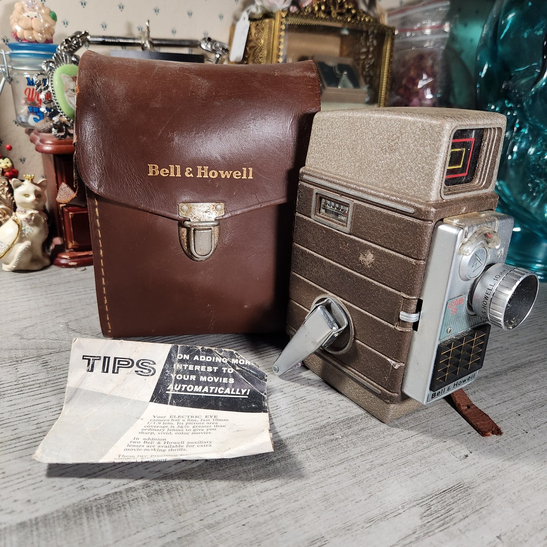 Vintage Bell and Howell Electric Eye Home Movie Camera 1940s/1950s With ...
