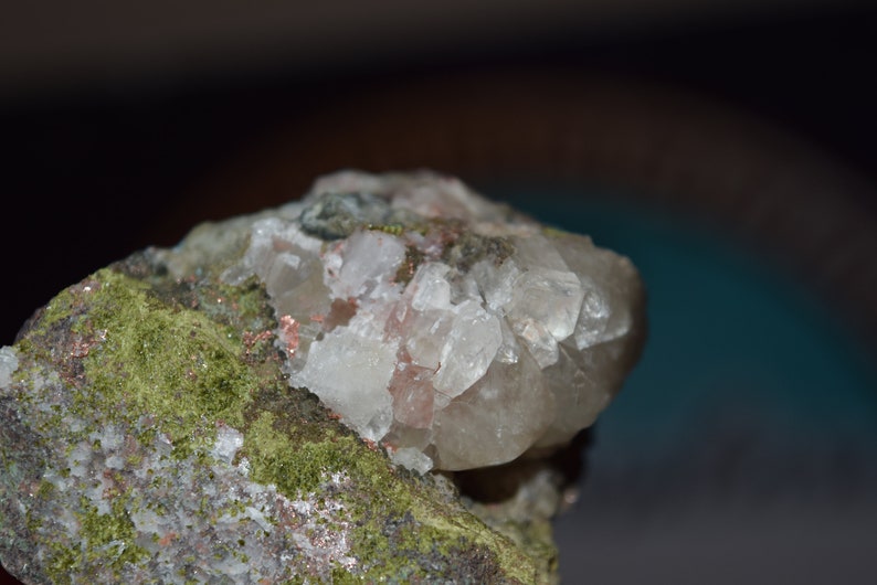 See Video Museum Quality Upper Peninsula Michigan Calcite - Etsy