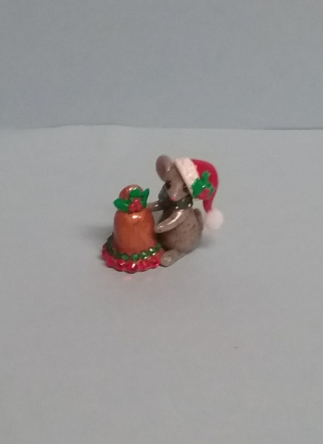 Hand Sculpted Christmas Mouse With Bell Figurine in Polymer Clay - Etsy