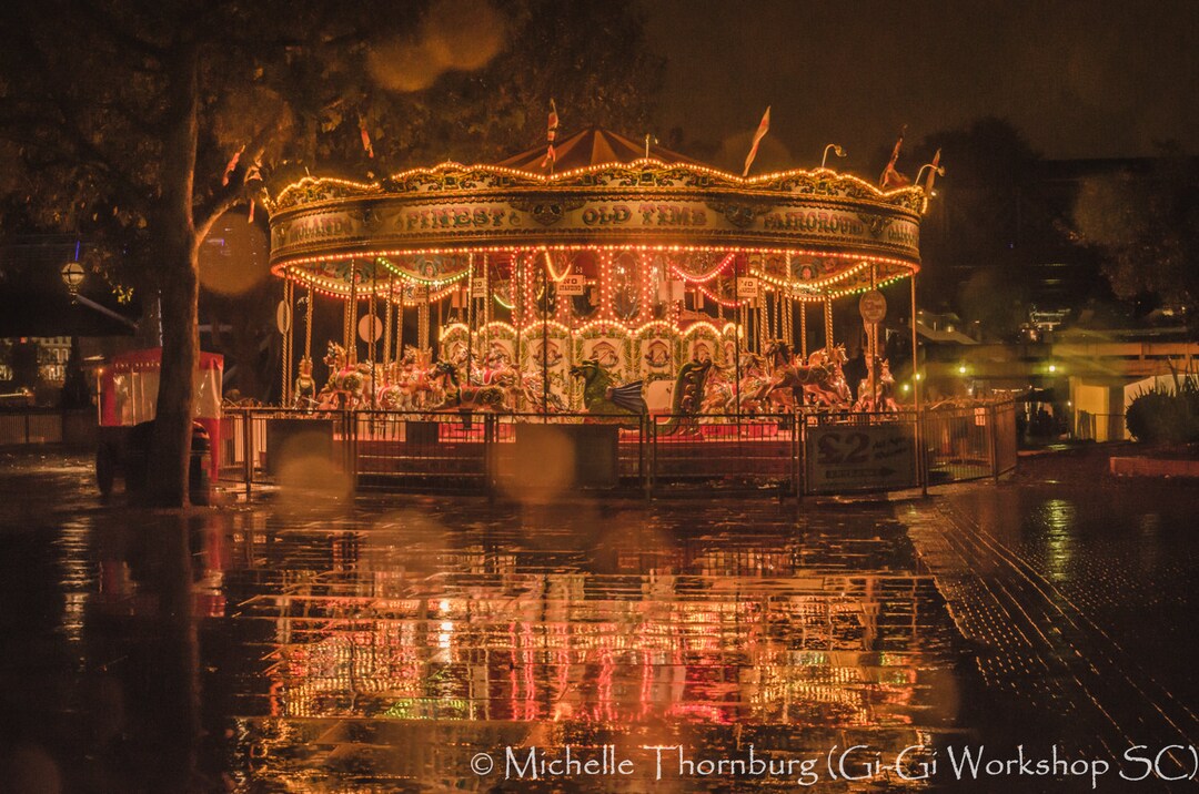Carousel London Download Printable Art Poster - Etsy