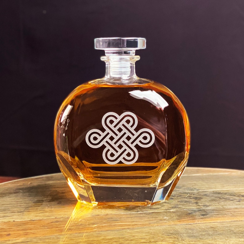 Infinity Whiskey Decanter, Blended Bourbon Decanter, Whiskey Gift ...