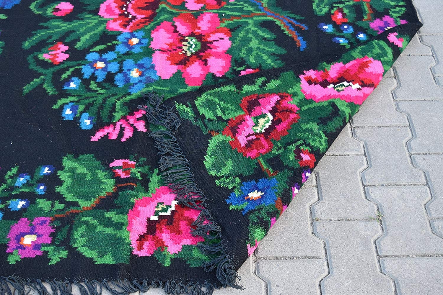 Antique Embroidered Carpet / Luxurious Floral Carpet / Vintage - Etsy