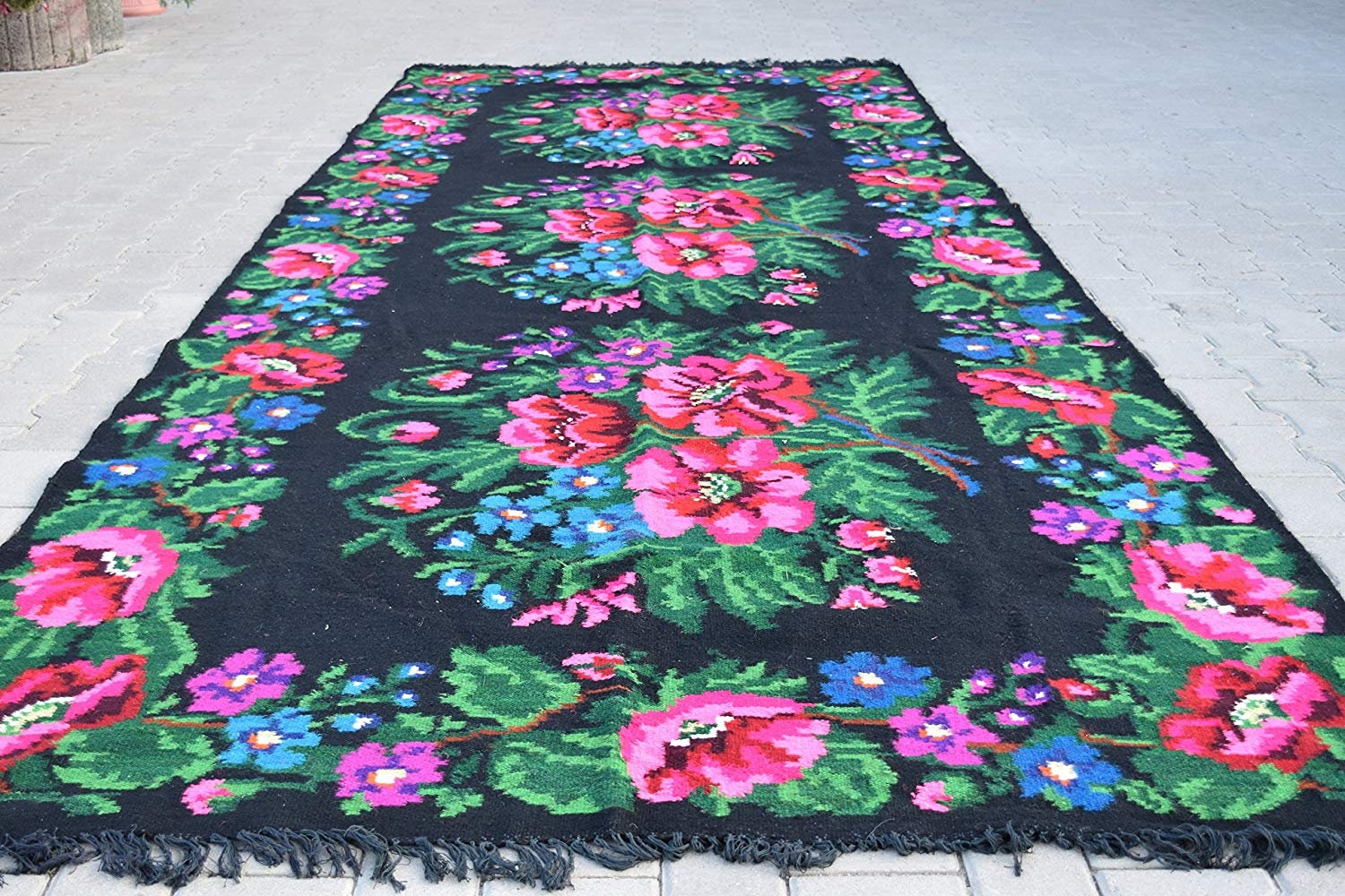 Antique Embroidered Carpet / Luxurious Floral Carpet / Vintage - Etsy