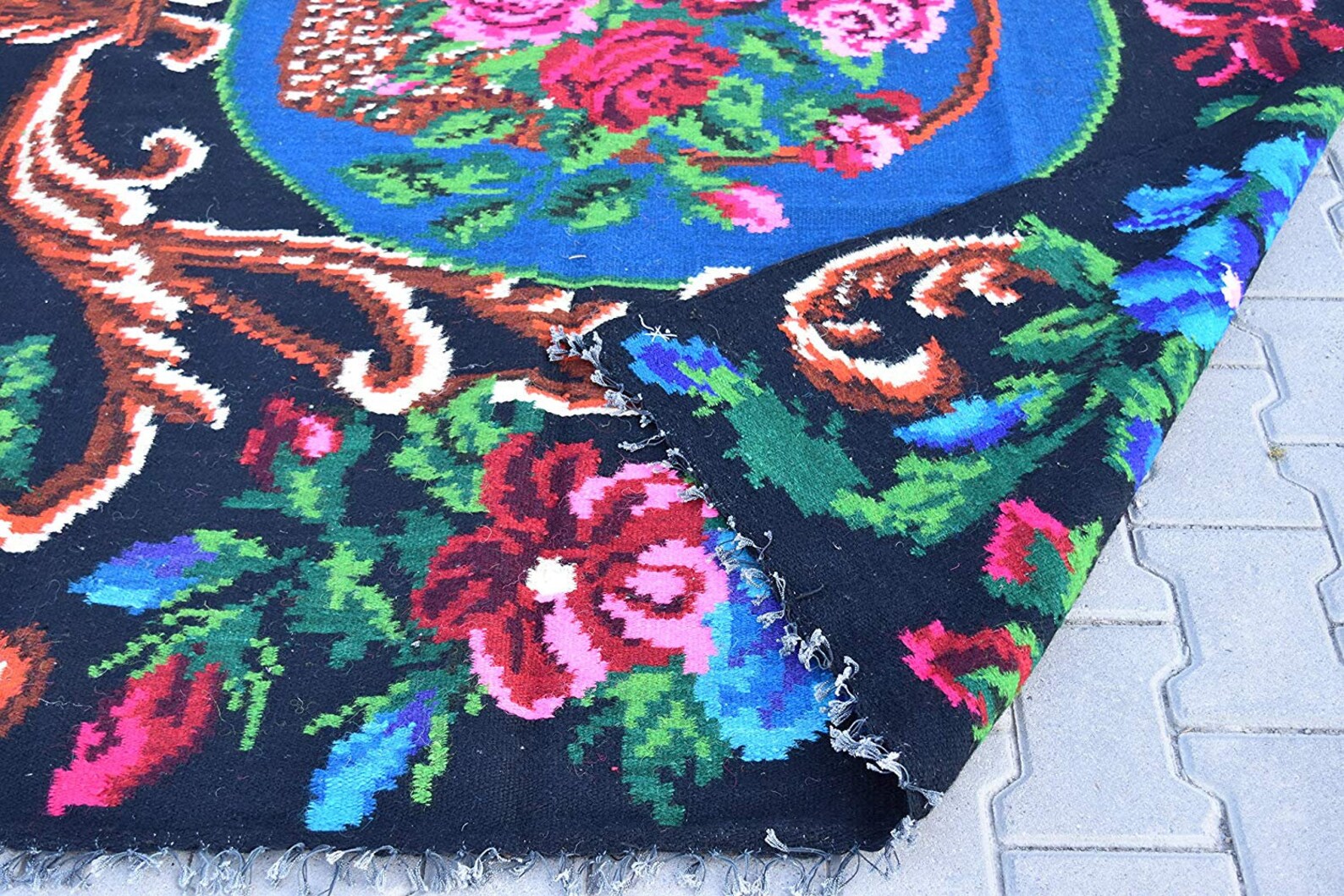 Antique Embroidered Carpet / Luxurious Floral Carpet / Vintage - Etsy