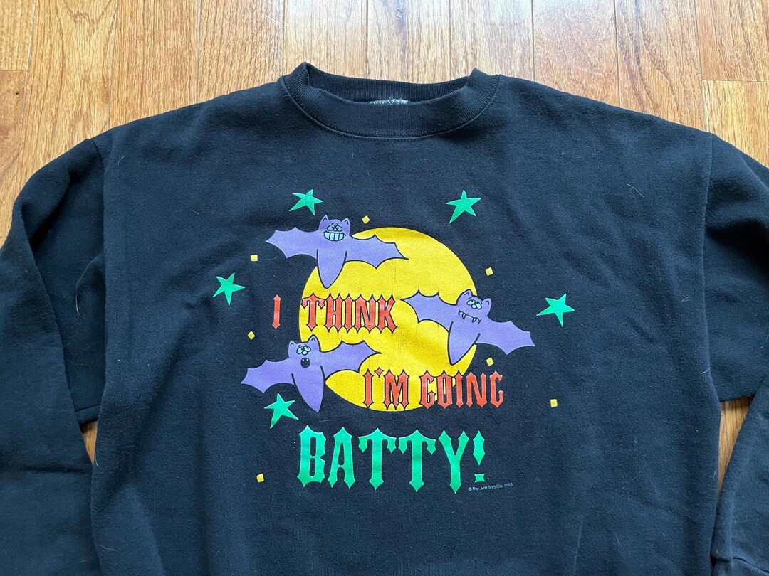 1995 I Think I'm Going Batty Black Sweatshirt - Etsy
