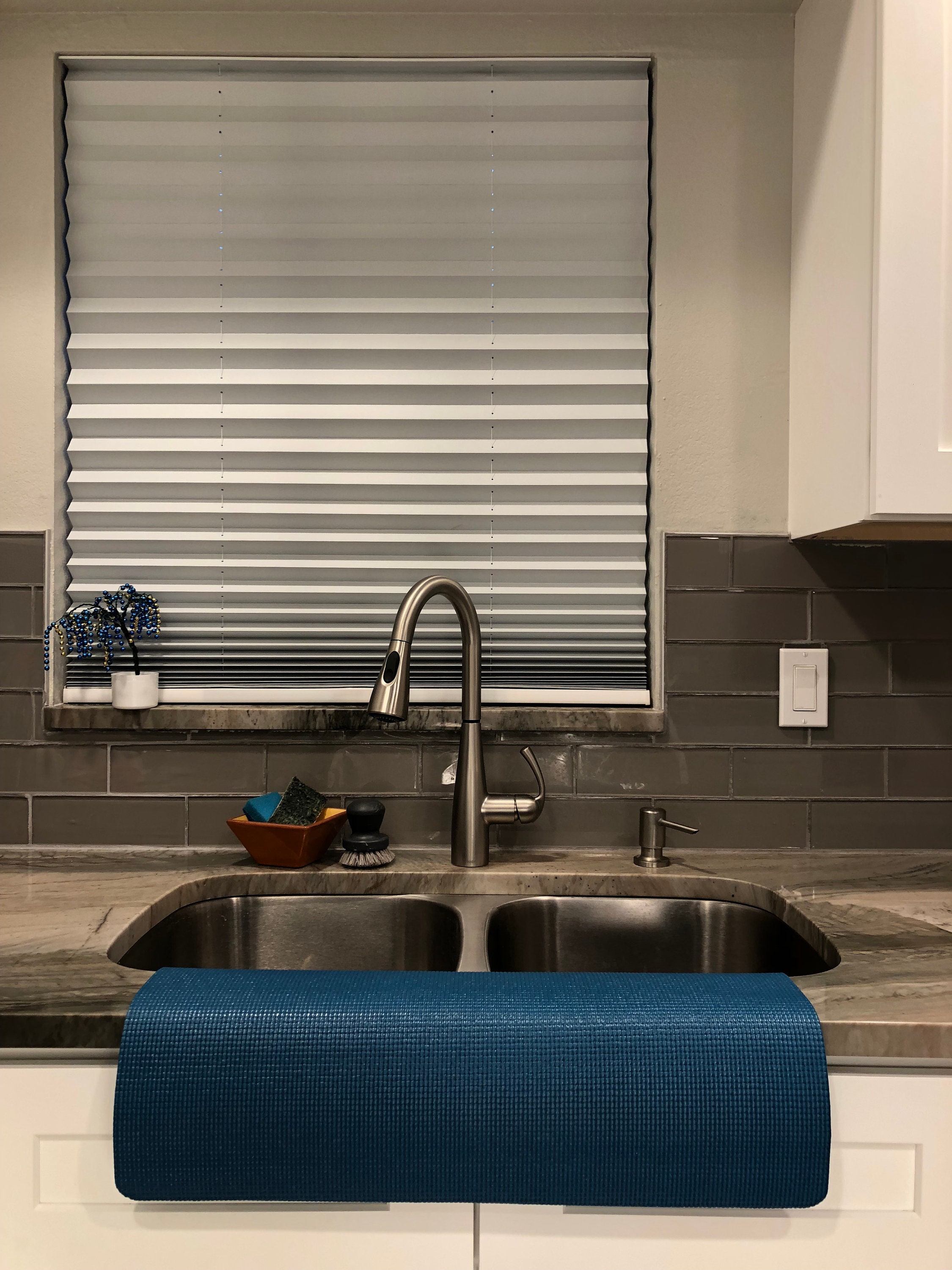 Dark Teal, Double SINK EDGE GUARD, Protects Granite Chipping, Splash ...