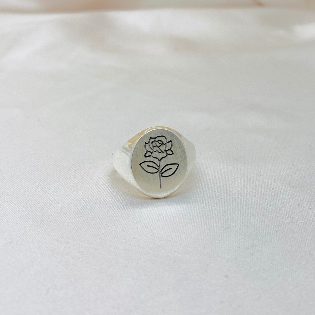 Silver Flower Signet Ring Large Oval Silver Signet Ring, Flower Signet ...