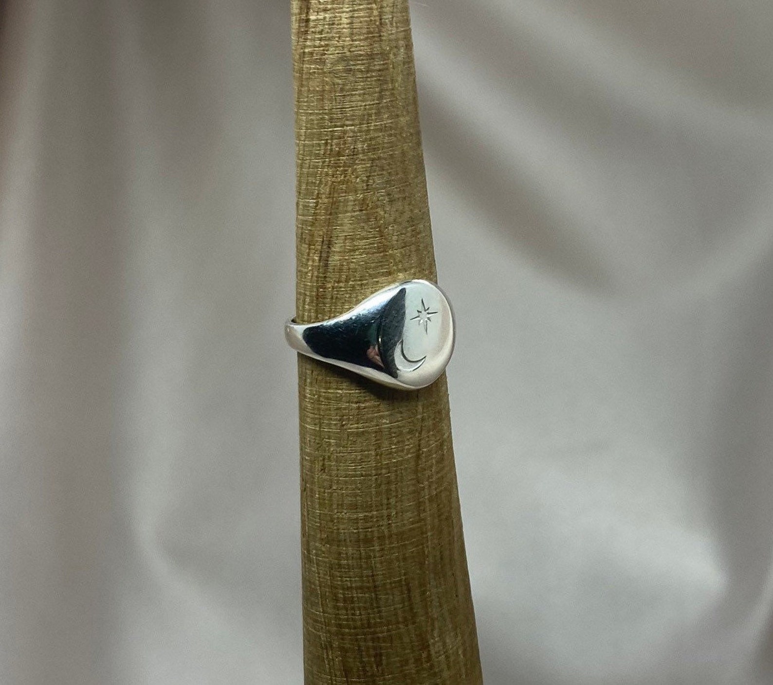 Moon and Star Engraving Signet Ring Moon Engraving Ring, Moon Ring ...