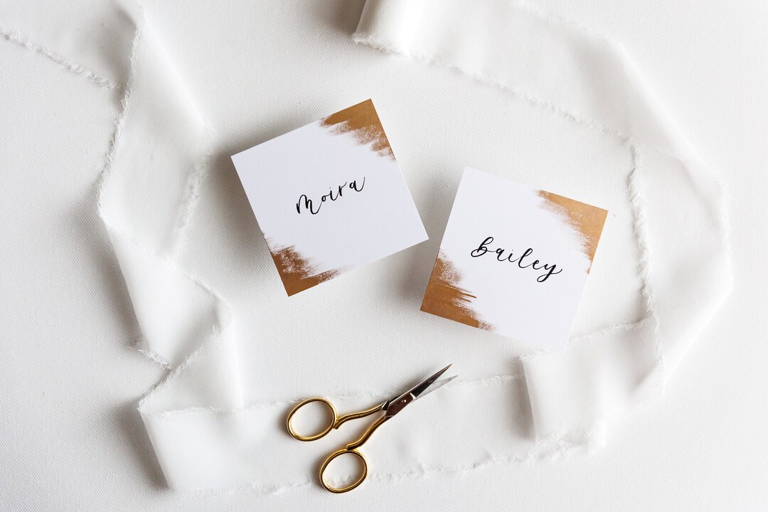 Script Place Cards, Wedding Name Signs, Painted Name Cards, Elegant Seating Gold, Simple Place ...