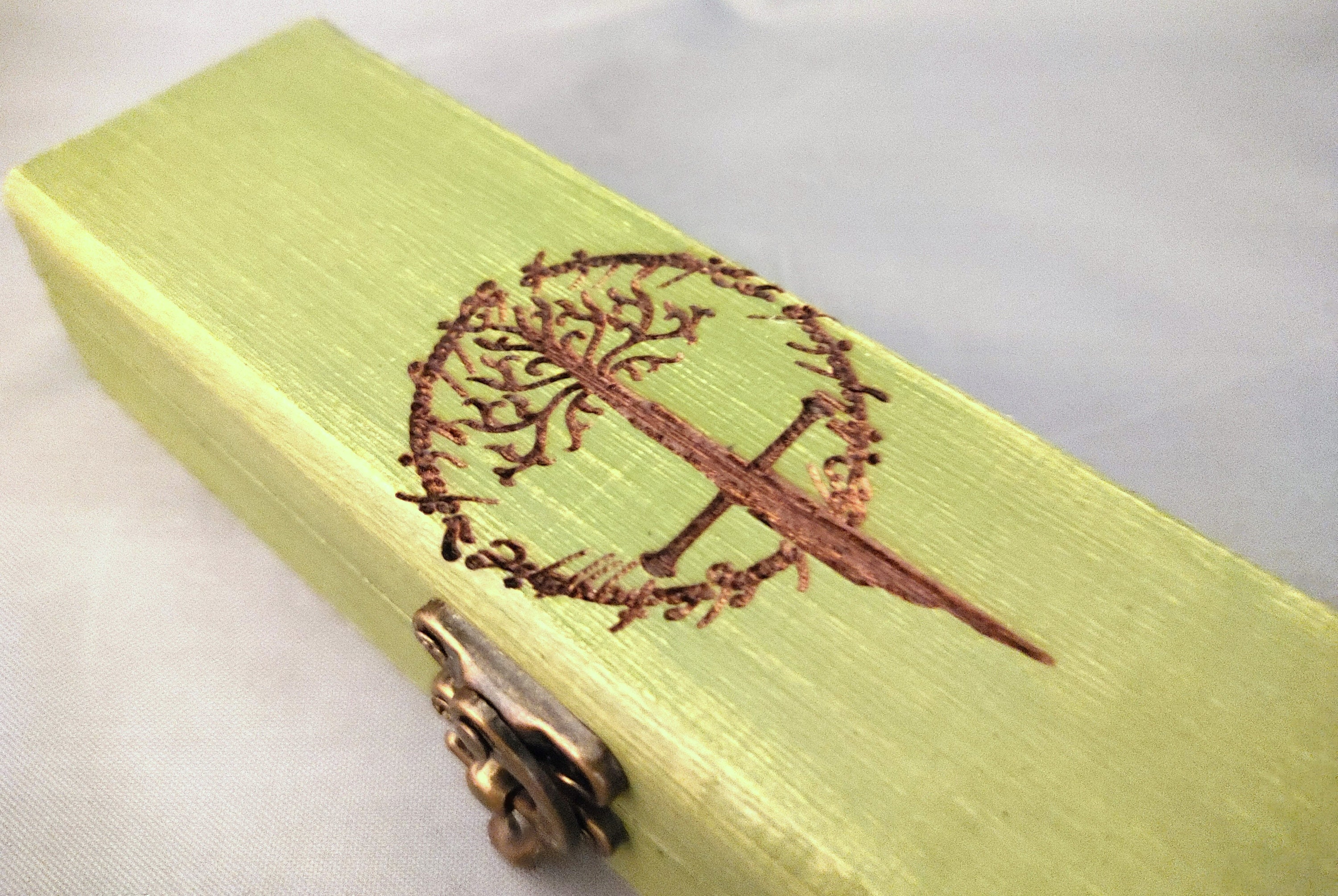 Narsil Sword LOTR Green Dice Box Fellowship Engraved Laser Woodburn for ...