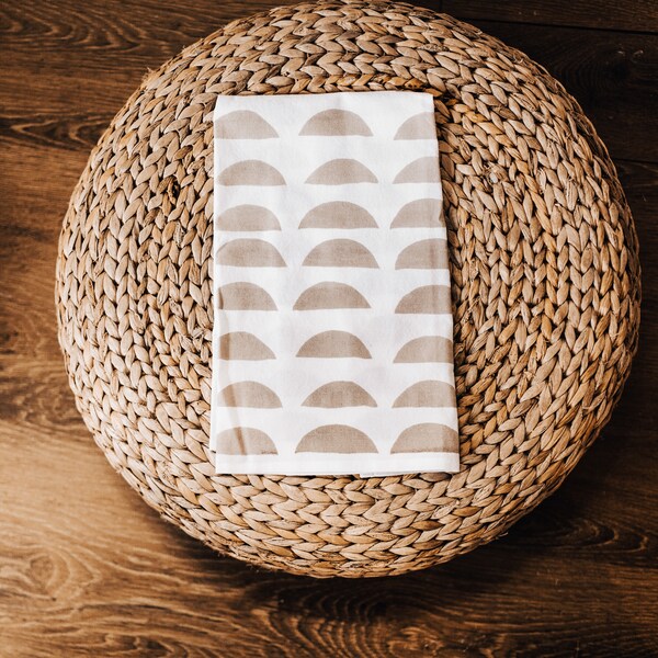 Geometric Hand Towel - Etsy