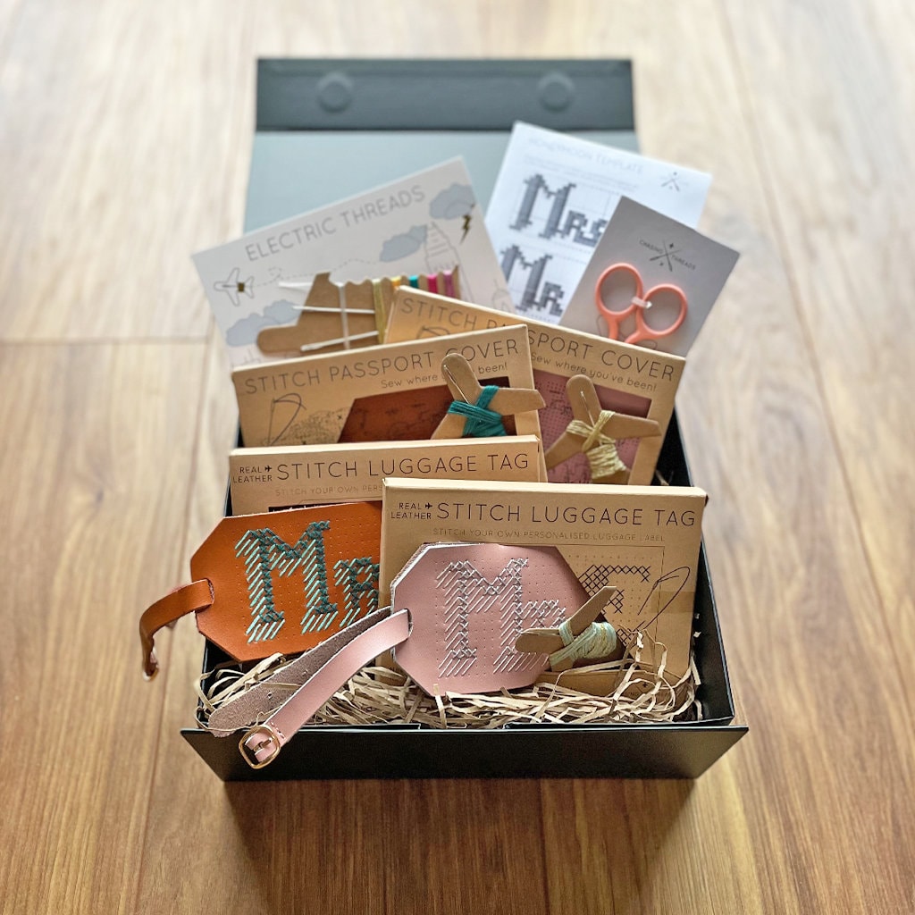 Couples Travel Accessories Gift Set for Travel-lovers. Perfect Wedding ...