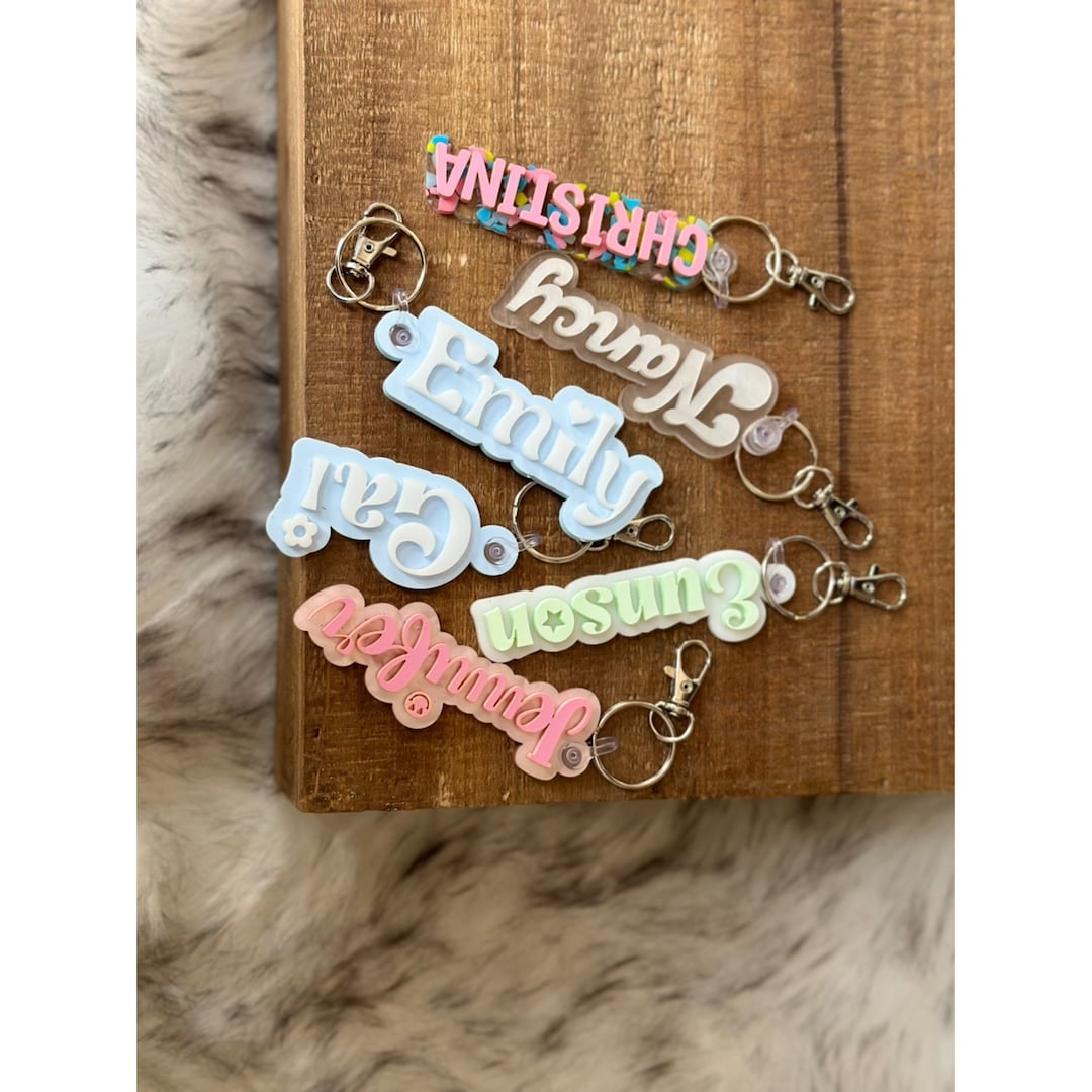 Personalized Name Keychain| Retro Name Keychain | Acrylic Keychain | 3D ...