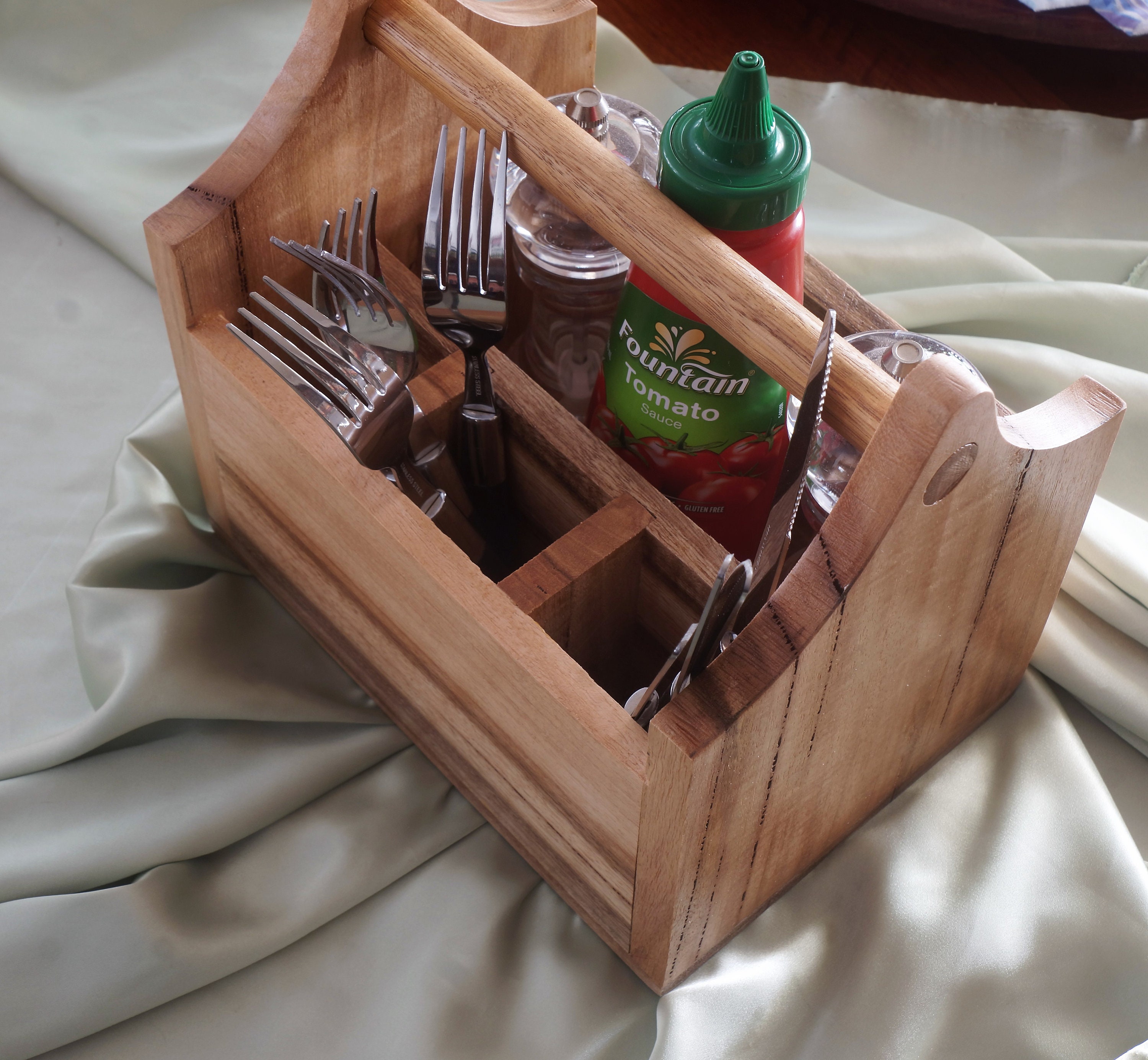 Cutlery Caddy Marri Timber (M2)