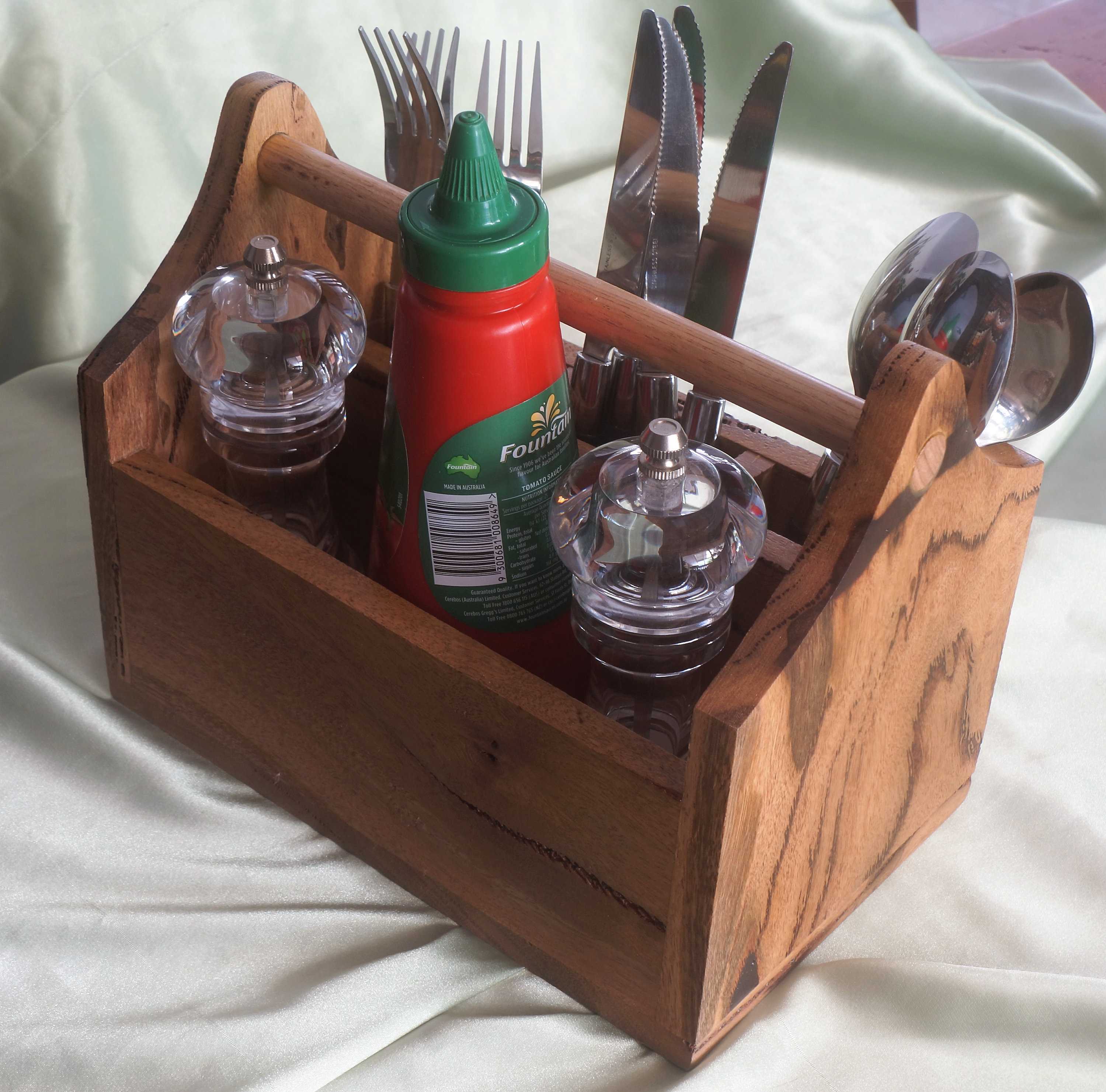 Cutlery Caddy Marri Timber (2)
