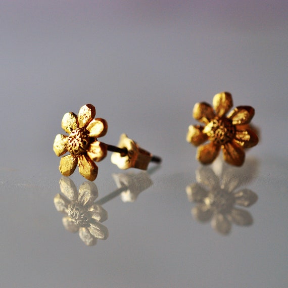 Fresh Plucked Golden Flowers Tiny Gold-filled Stud | Etsy