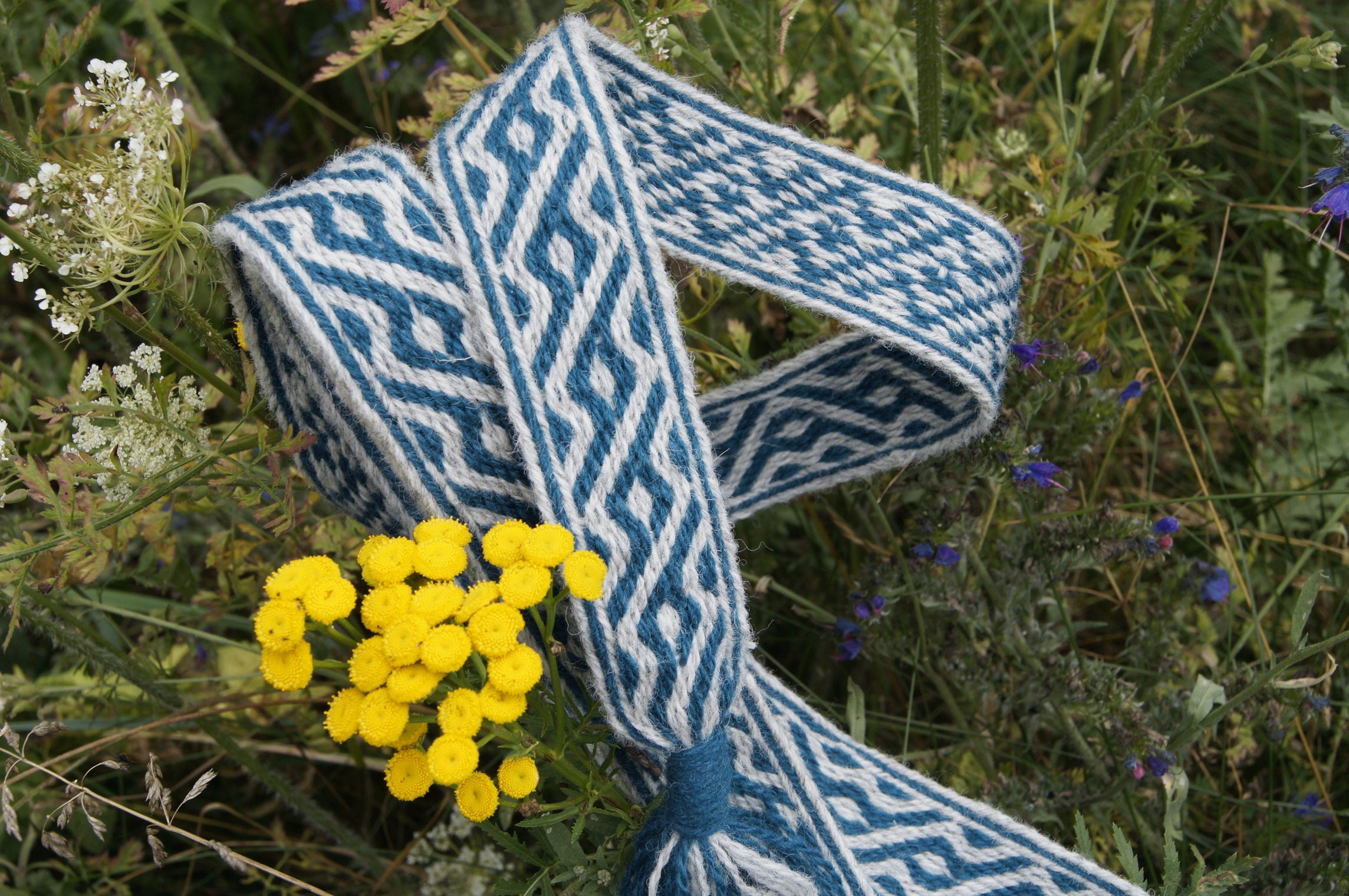 Tablet weaving Viking trim Birka pattern 100% wool Viking | Etsy