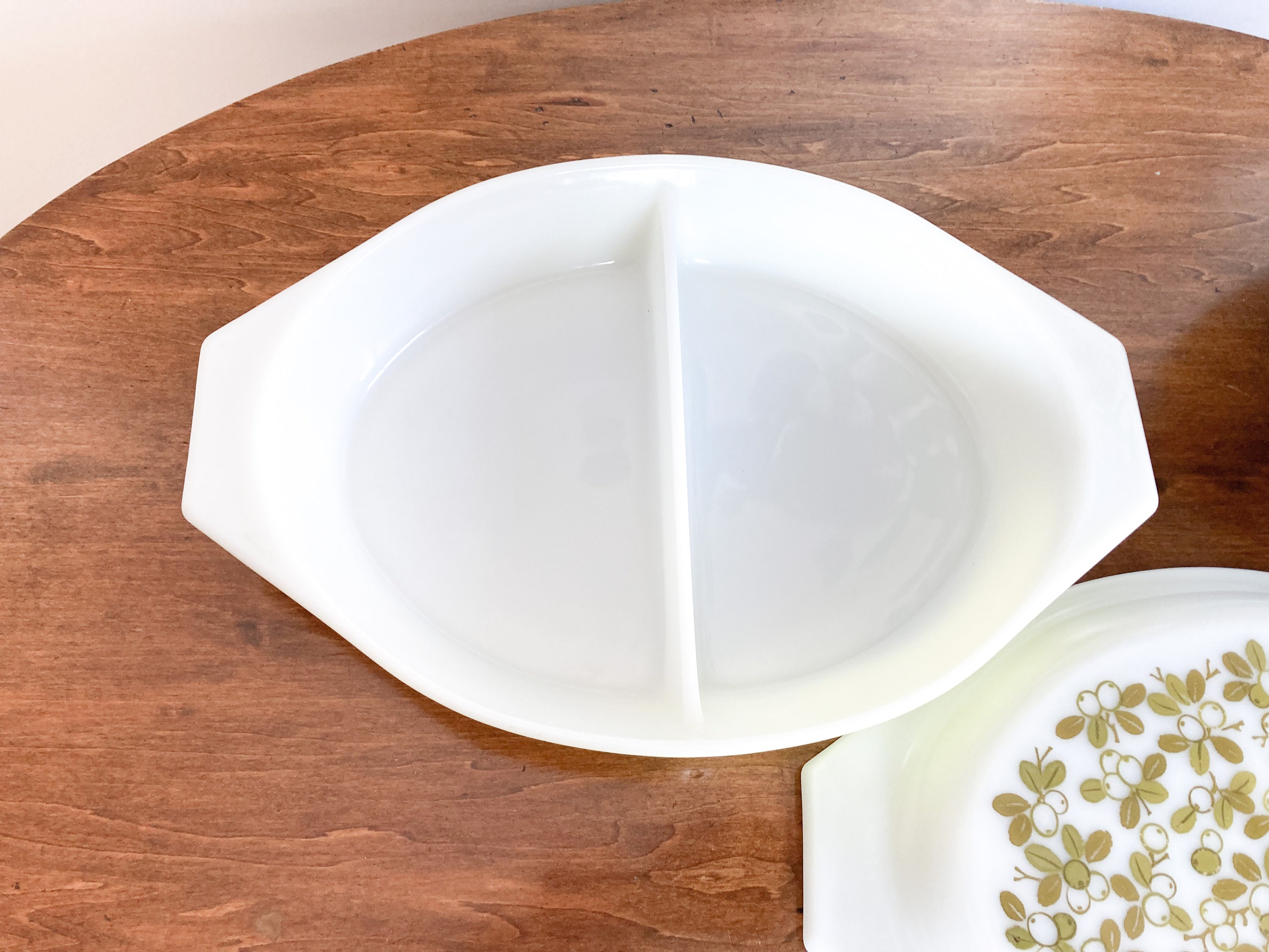 Vintage Pyrex Verde Divided Casserole Dish With Lid - Etsy