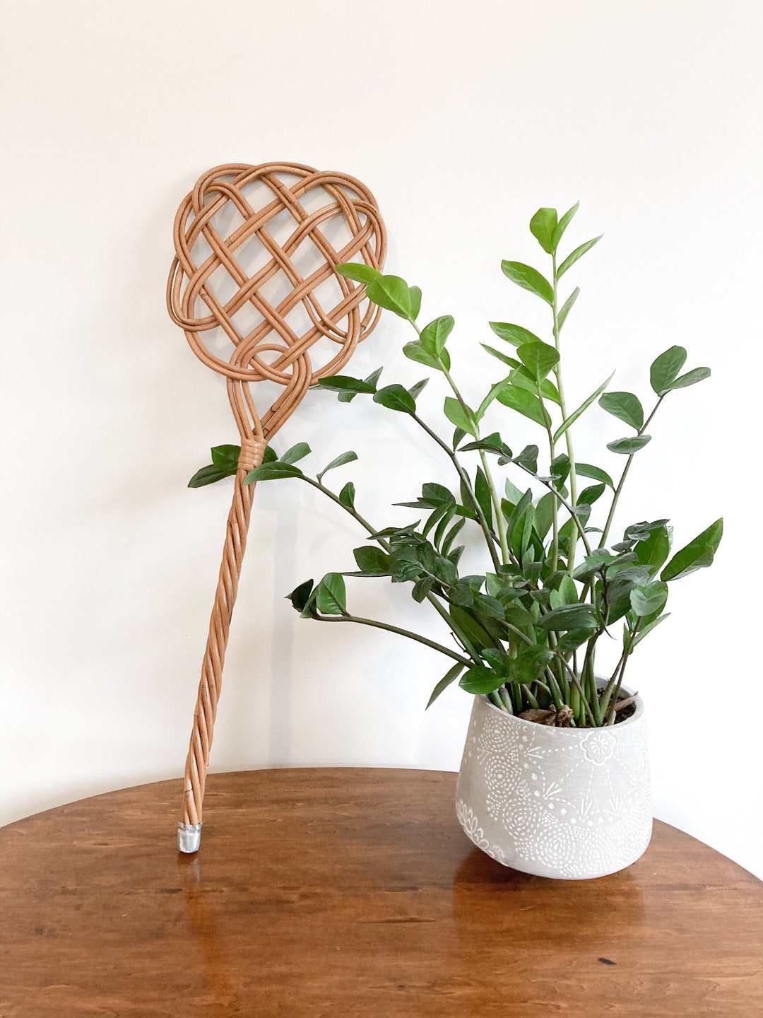 Vintage Woven Rattan Carpet Beater Celtic Knot Antique Cane Rug Dust ...